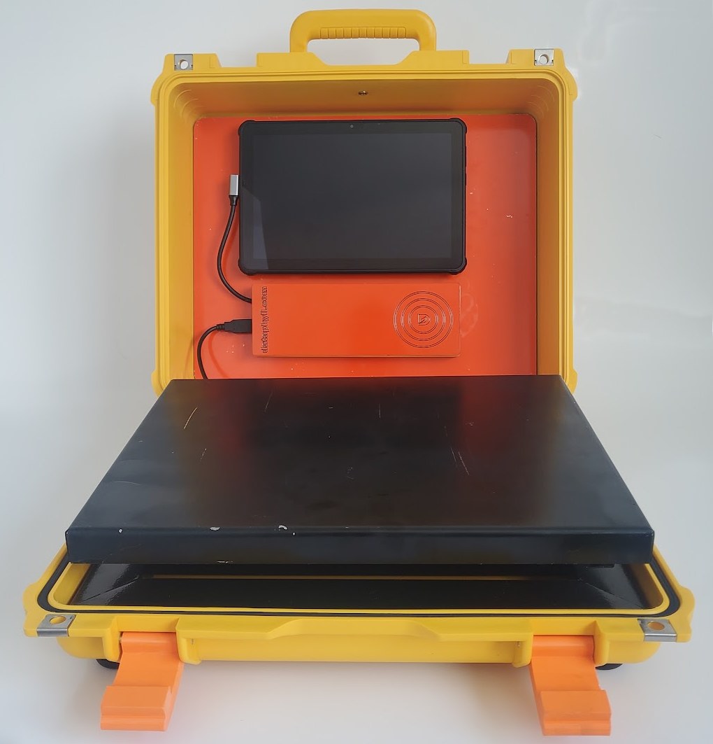 Field Station 2 (weighing) – shop.dataphyll.com